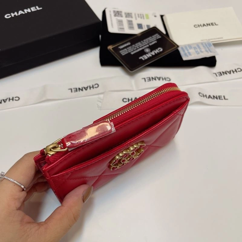 Indistinguishable Chanel Wallets Purse