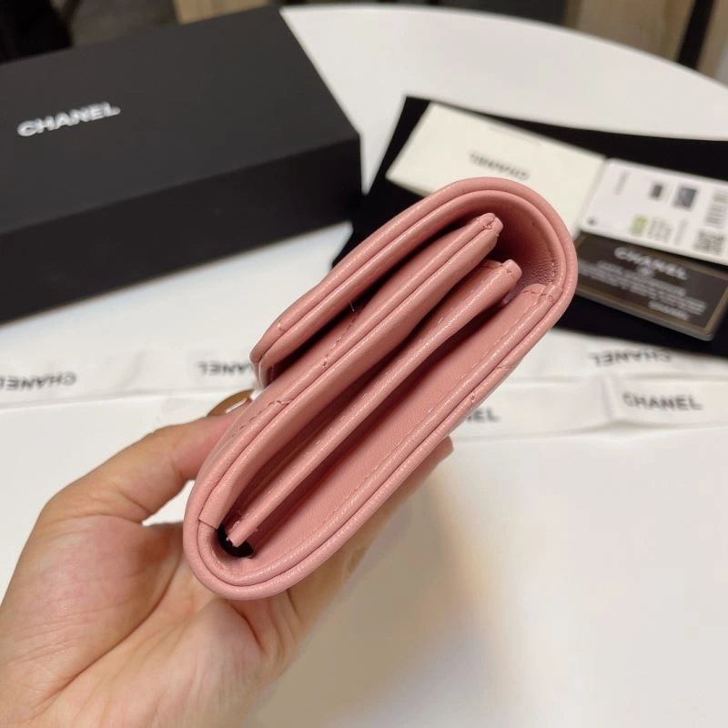 Indistinguishable Chanel Wallets Purse