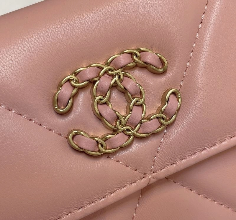 Indistinguishable Chanel Wallets Purse