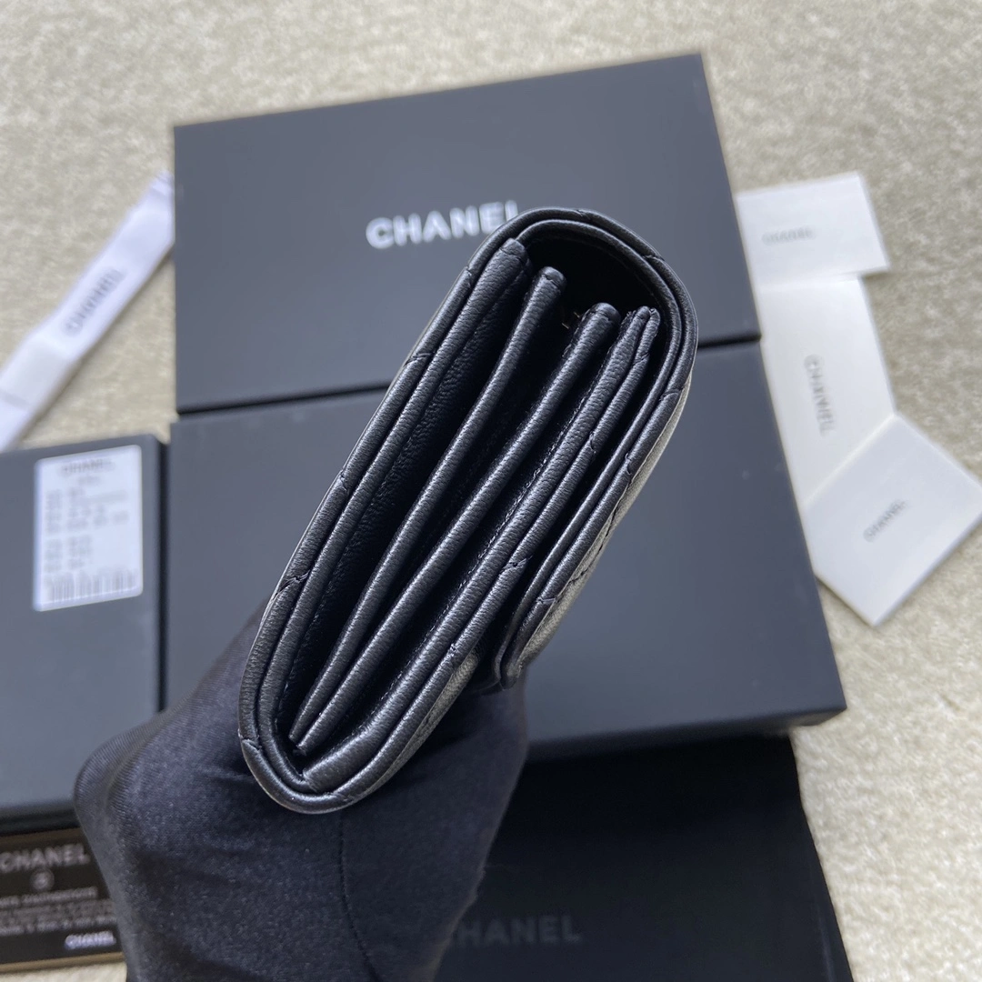 Accurate model Chanel Wallets Purse