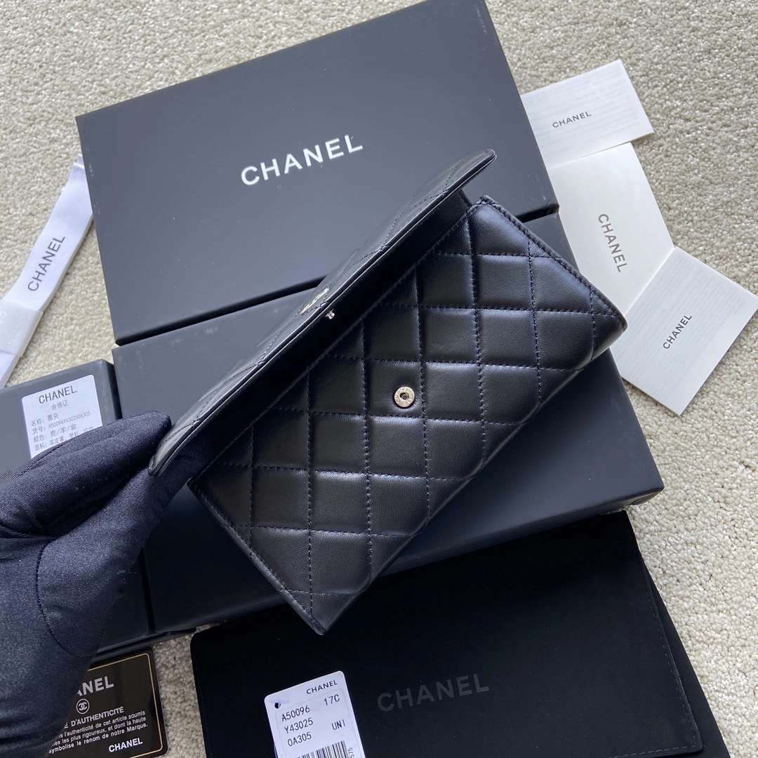 Accurate model Chanel Wallets Purse
