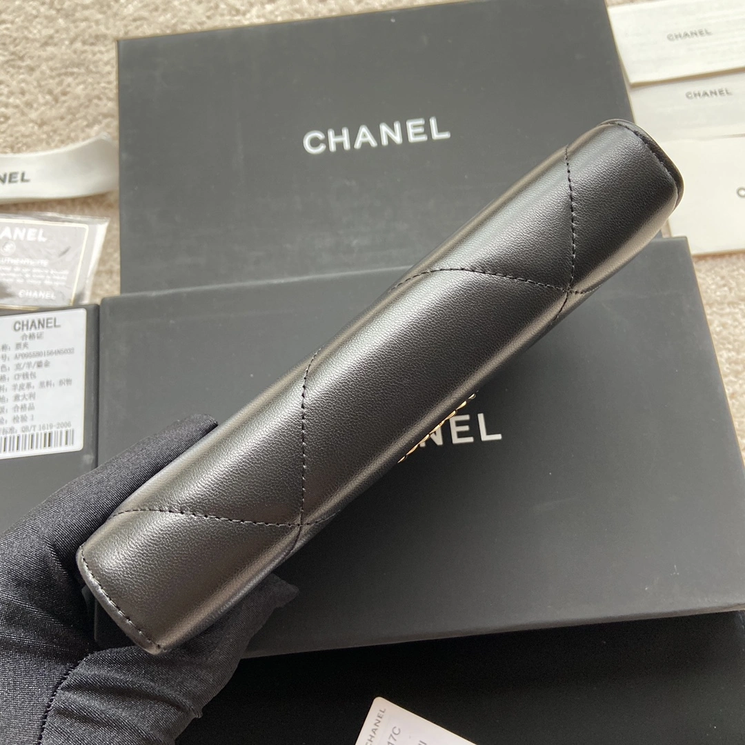 Authentic Chanel Wallets Purse