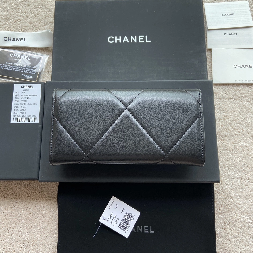 Authentic Chanel Wallets Purse