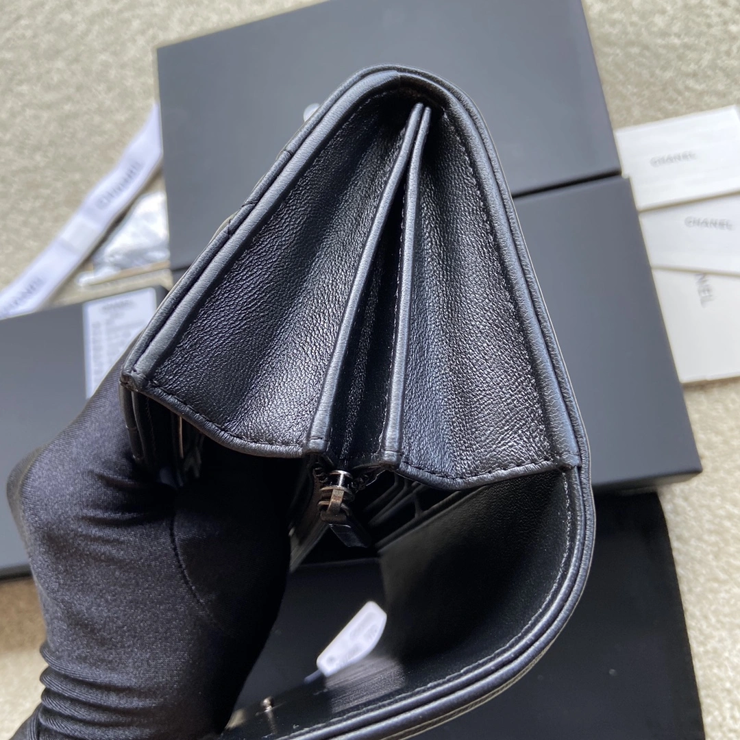 Reasonably priced Chanel Wallets Purse