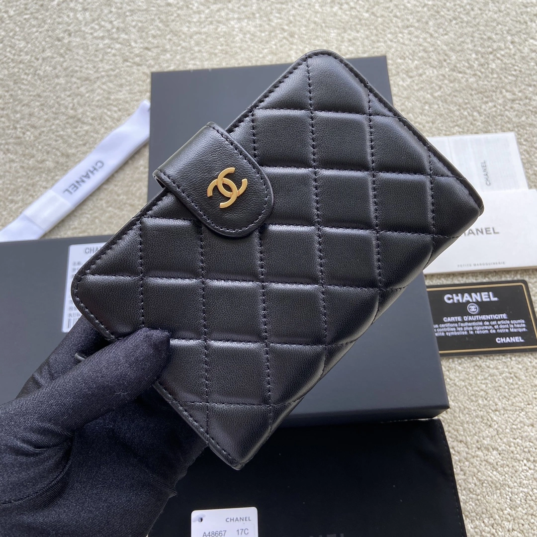 Accurate model Chanel Wallets Purse