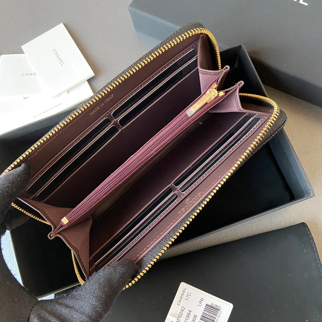 Top mirror Chanel Wallets Purse