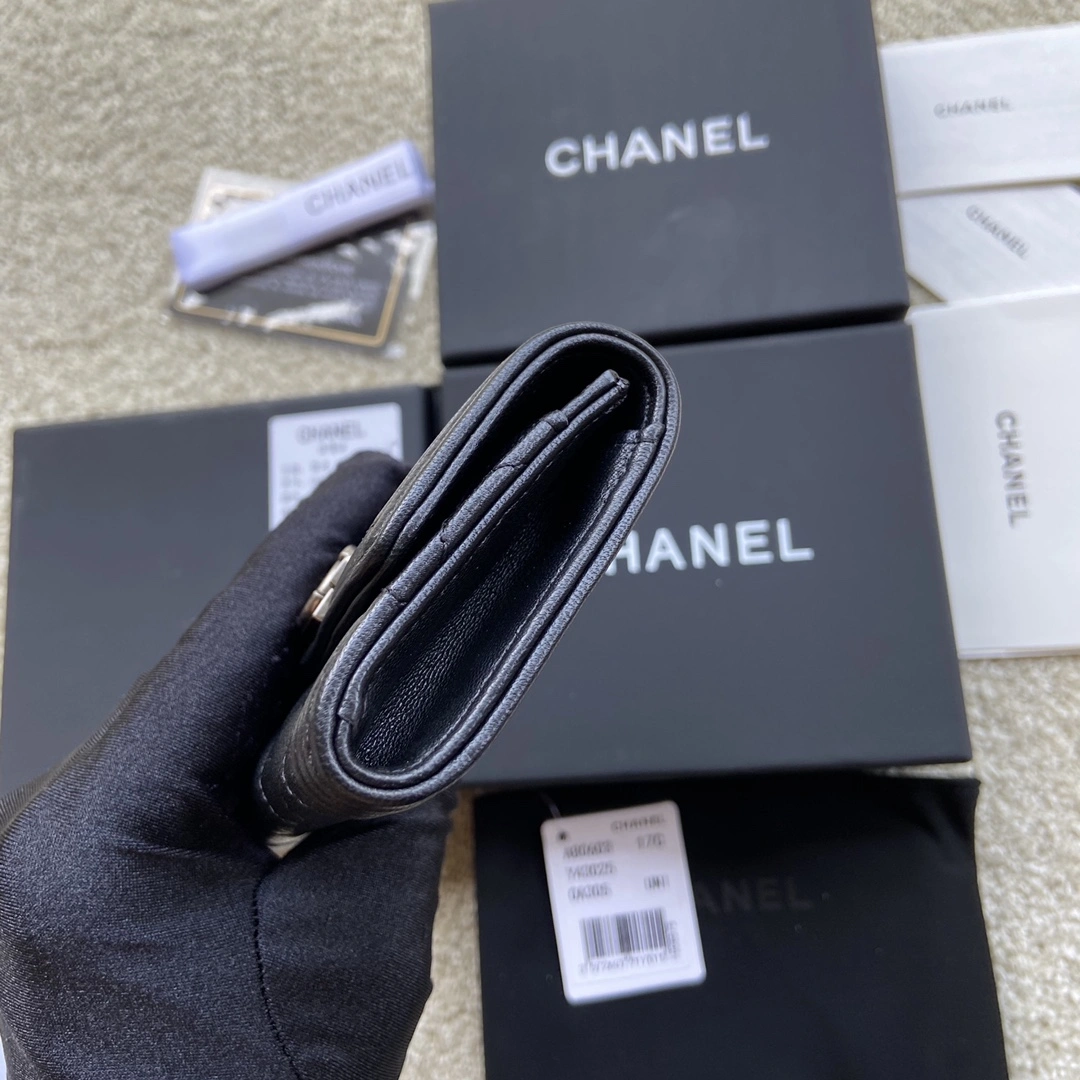 Budget-friendly Chanel Wallets Purse