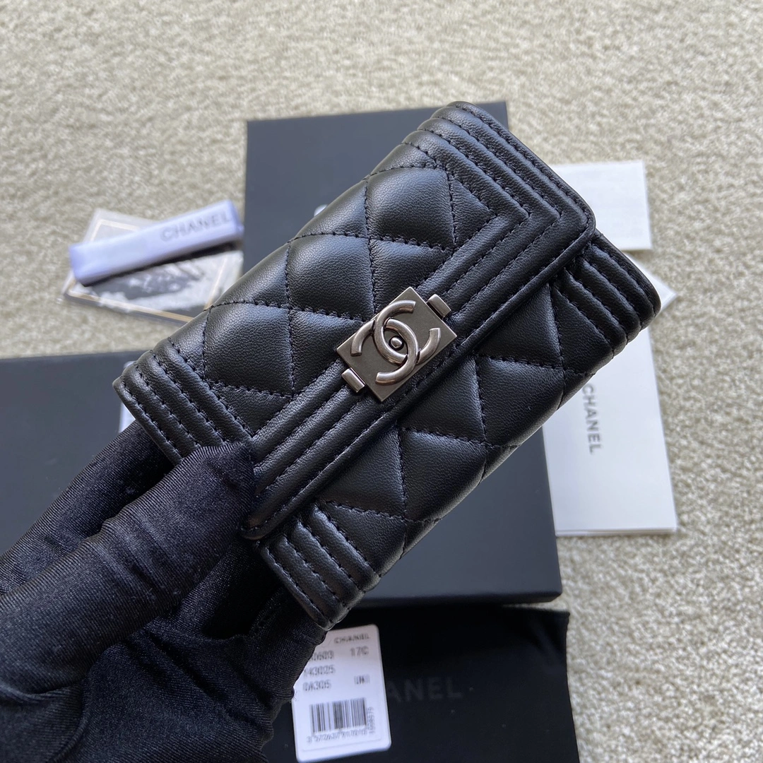 Budget-friendly Chanel Wallets Purse