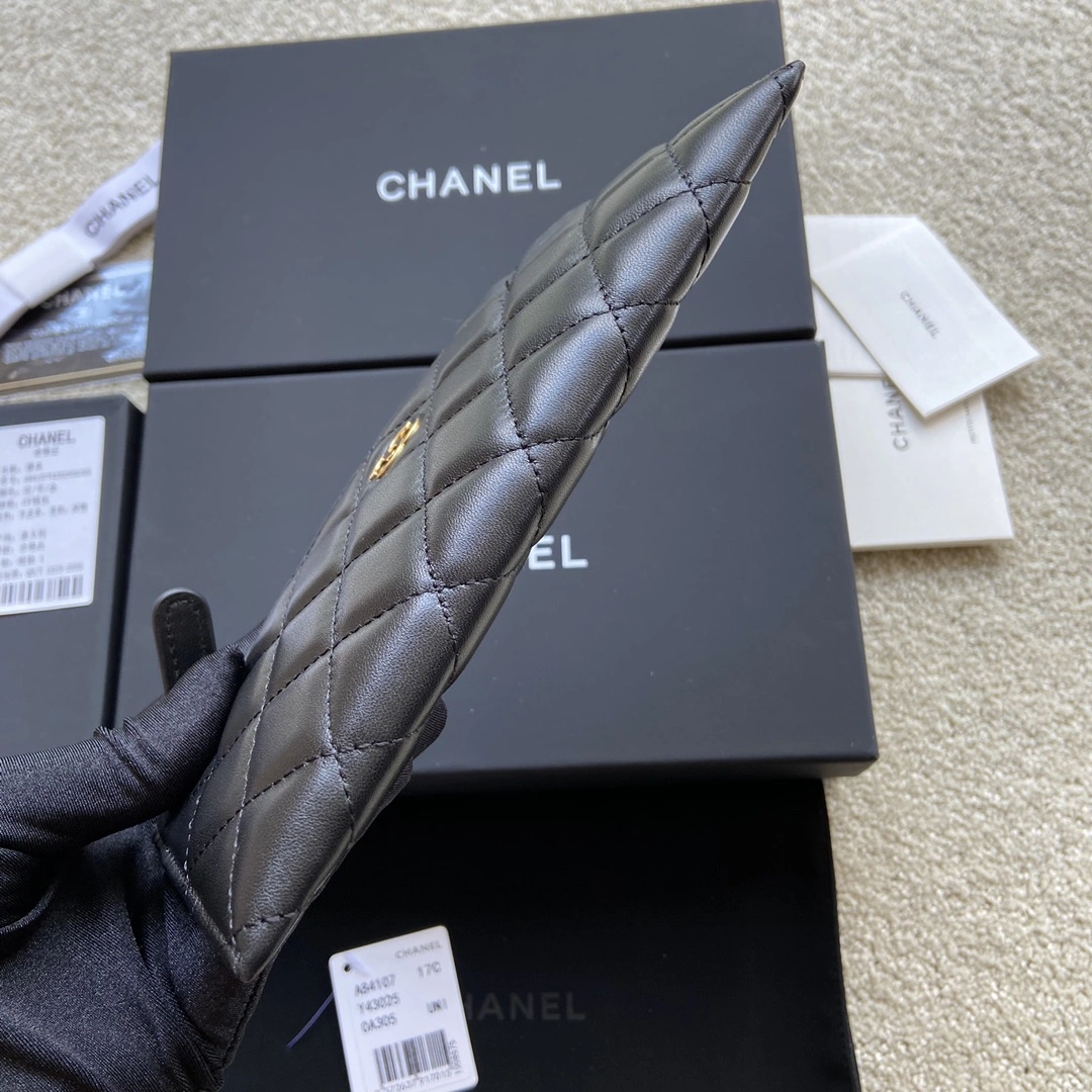Accurate model Chanel Wallets Purse