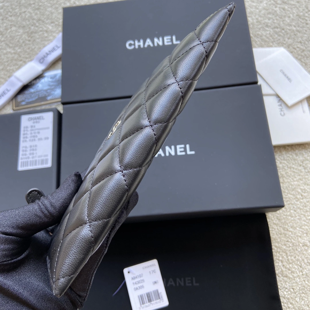 Accurate model Chanel Wallets Purse