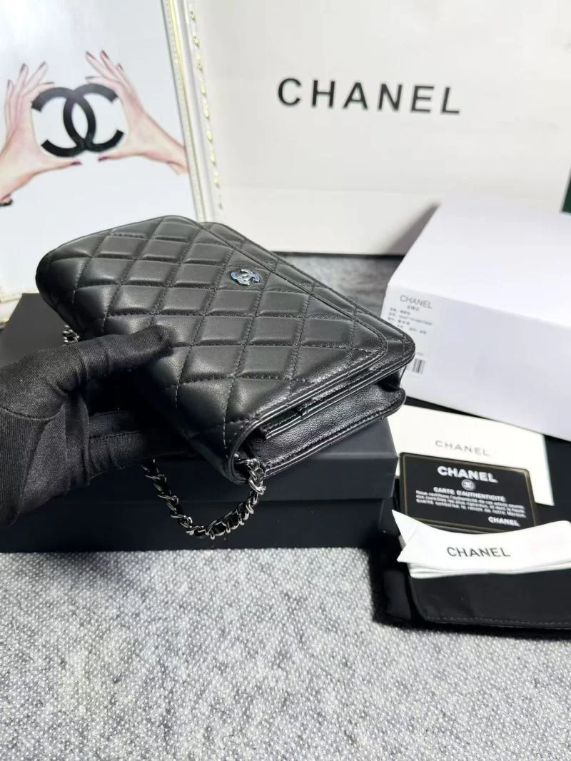 Inexpensive Chanel Woc Bags