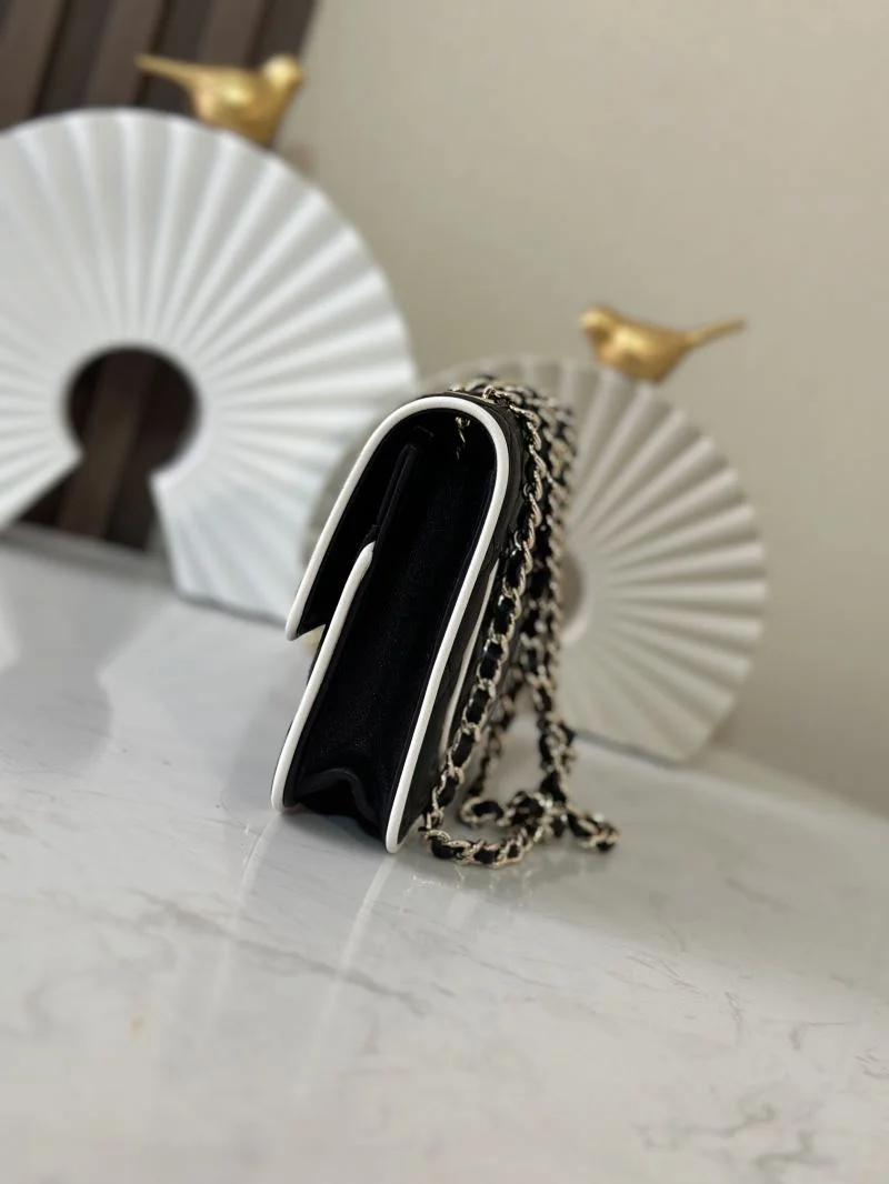 Low-cost Chanel Woc Bags