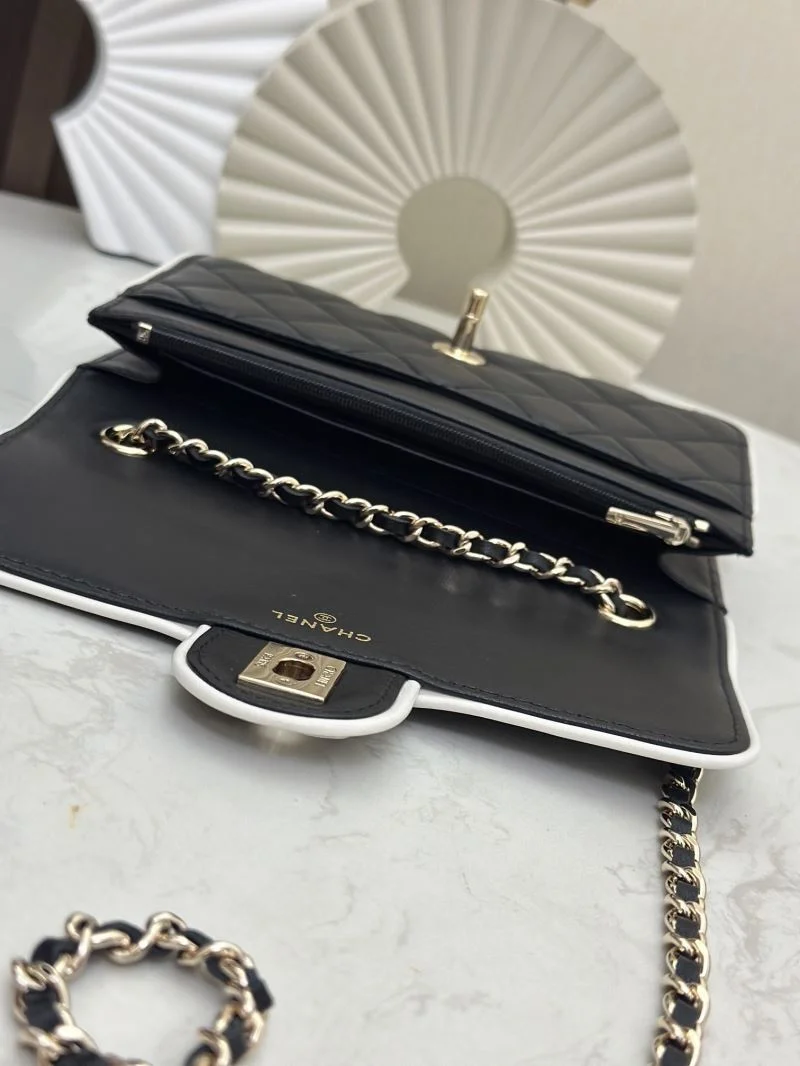 Top match Chanel Woc Bags