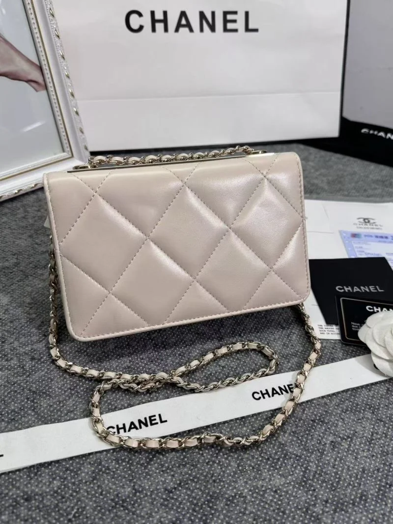 Top mirror Chanel Woc Bags