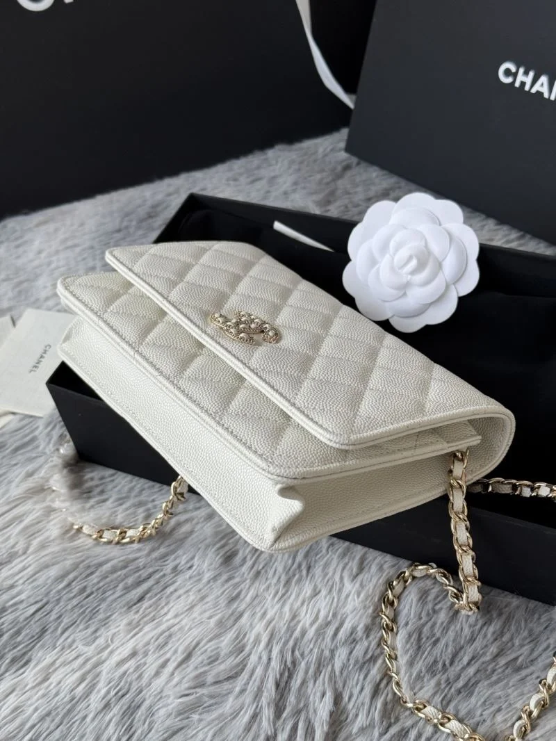 Top match Chanel Woc Bags