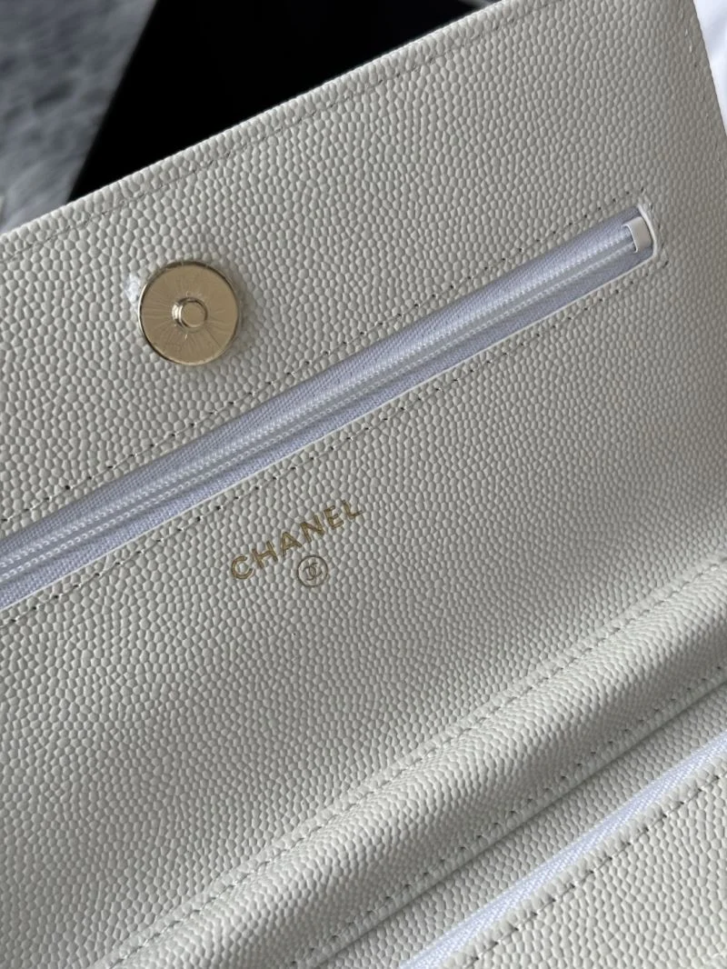 Top match Chanel Woc Bags