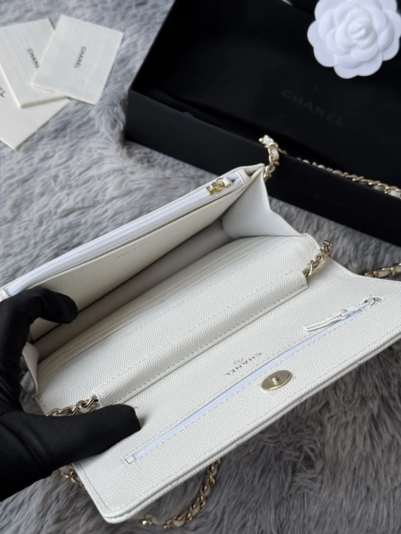 Top match Chanel Woc Bags