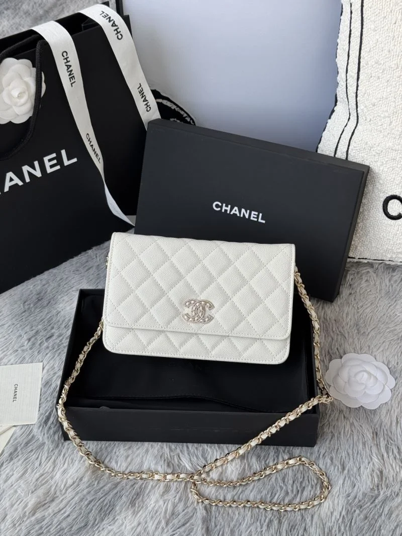 Top match Chanel Woc Bags