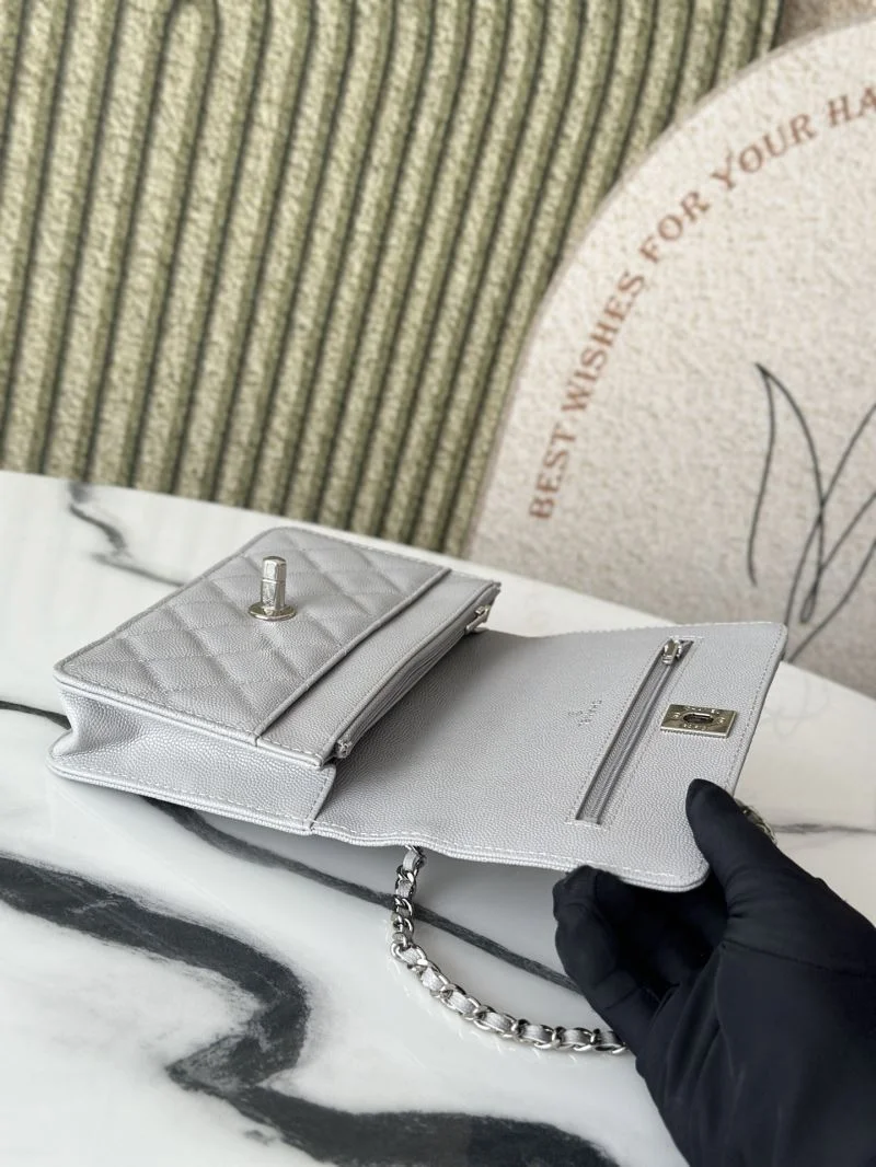 Top match Chanel Woc Bags