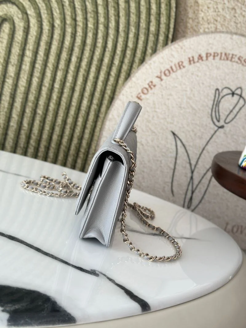 Top match Chanel Woc Bags