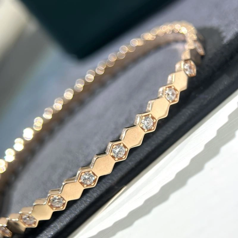 Top mirror Chaumet Bracelets