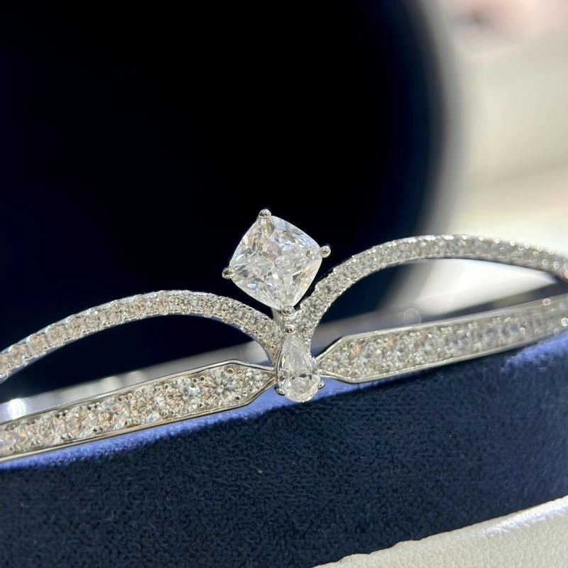 Official Chaumet Bracelets