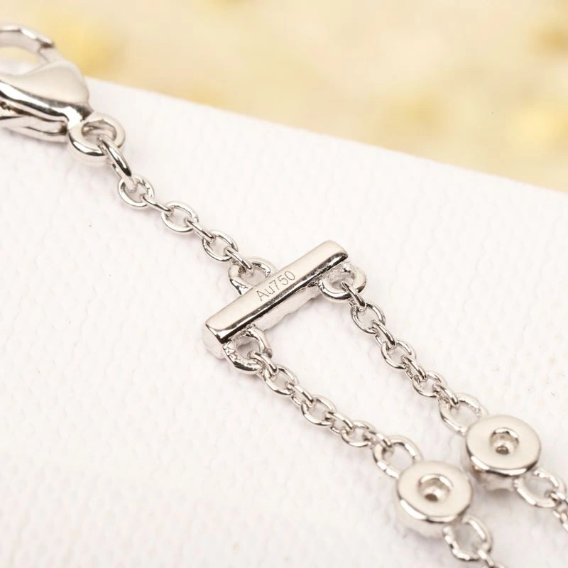 Top mirror Chaumet Bracelets