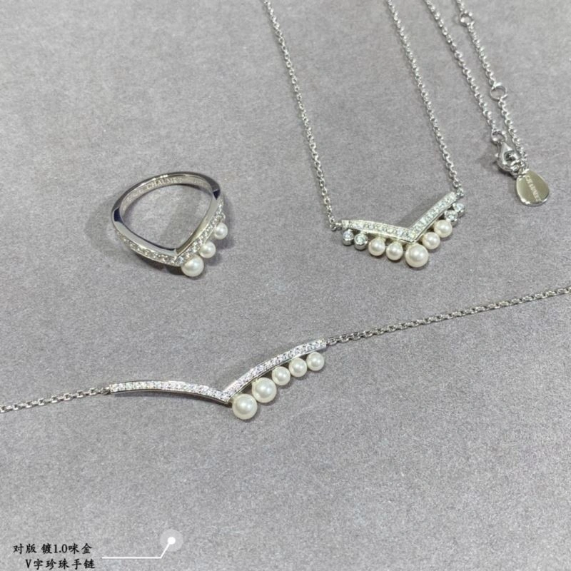 Top match Chaumet Bracelets