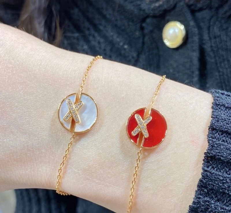 Official Chaumet Bracelets