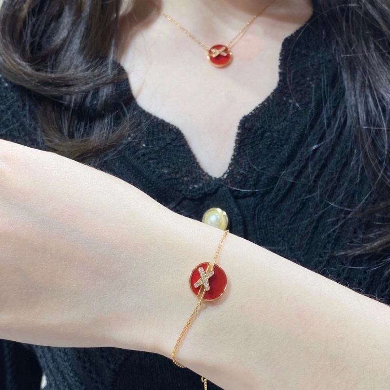Official Chaumet Bracelets