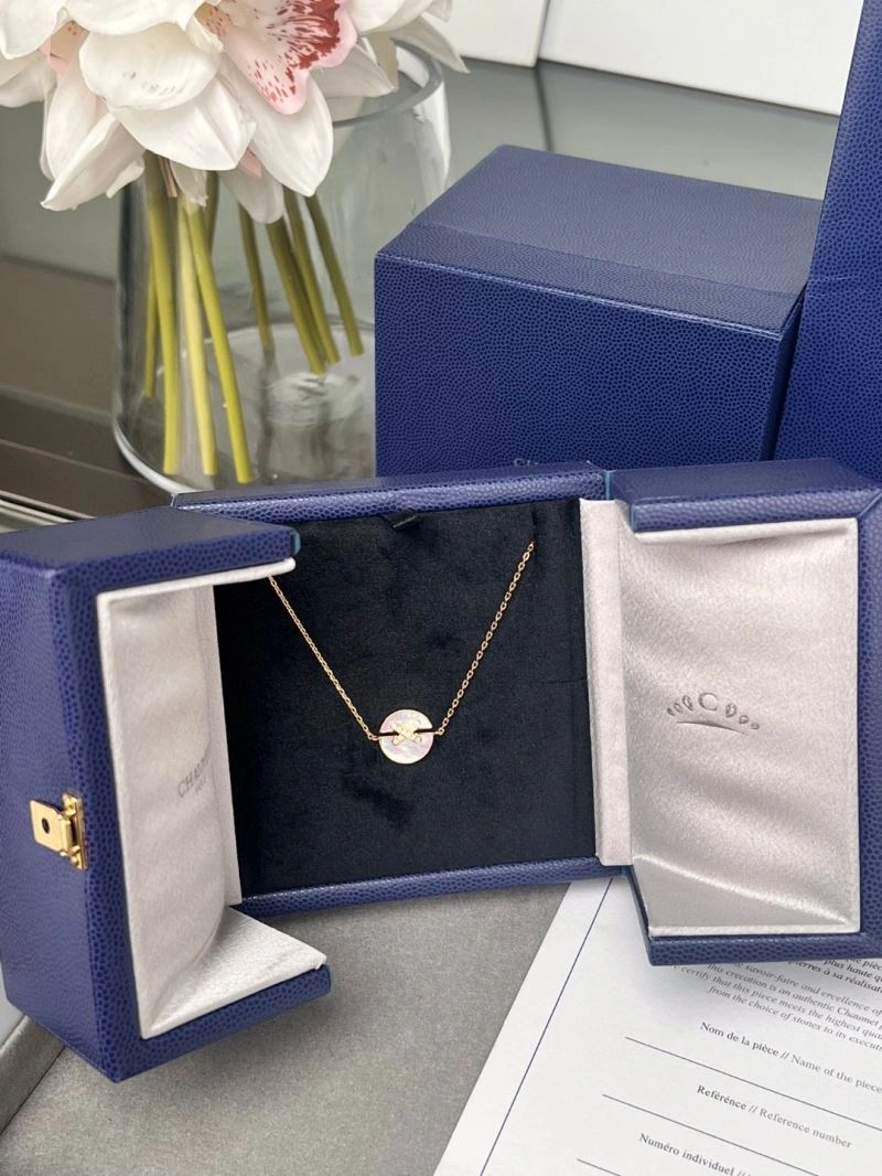 Budget-friendly Chaumet Bracelets