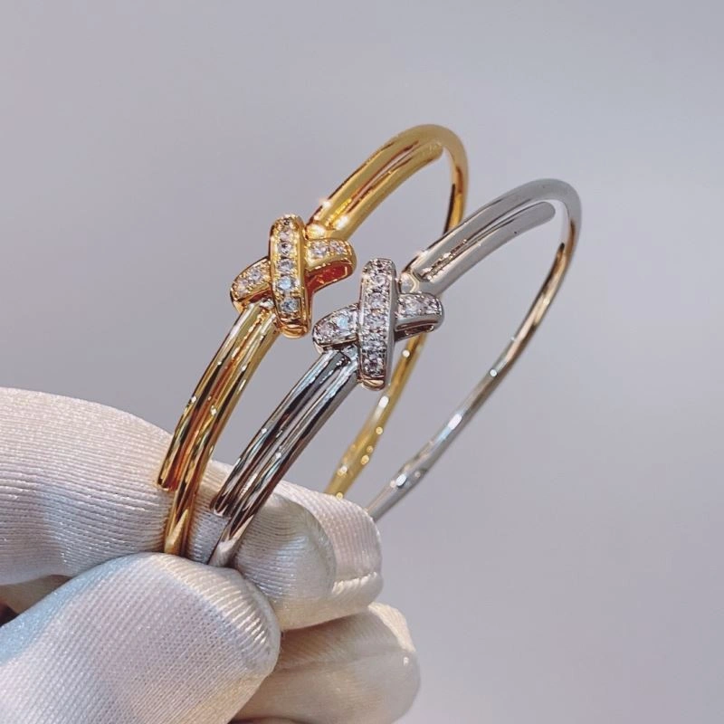 Factory-made Chaumet Bracelets