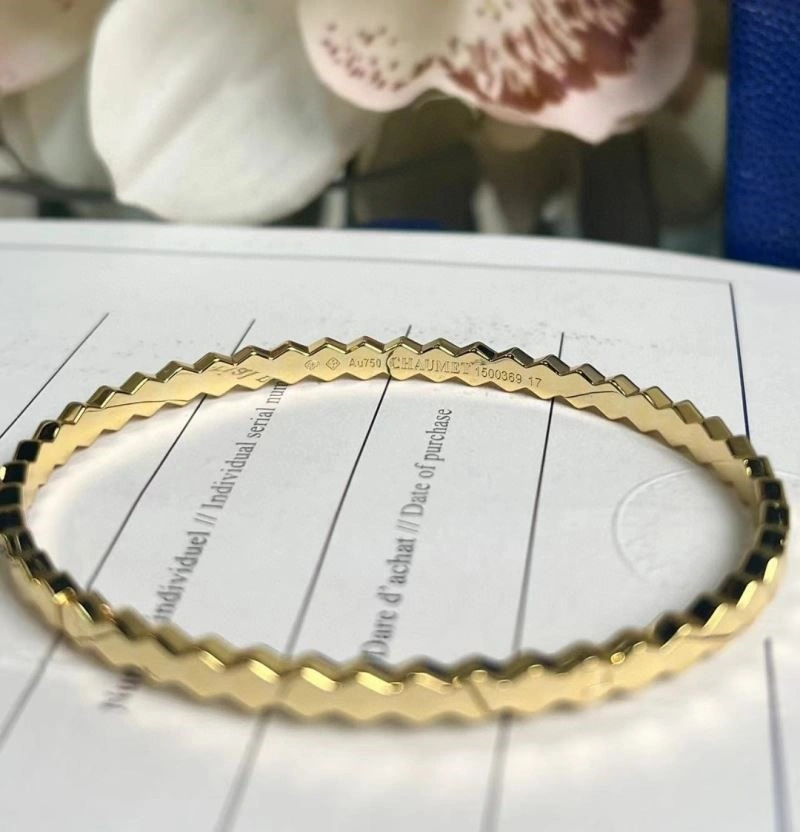 Top mirror Chaumet Bracelets