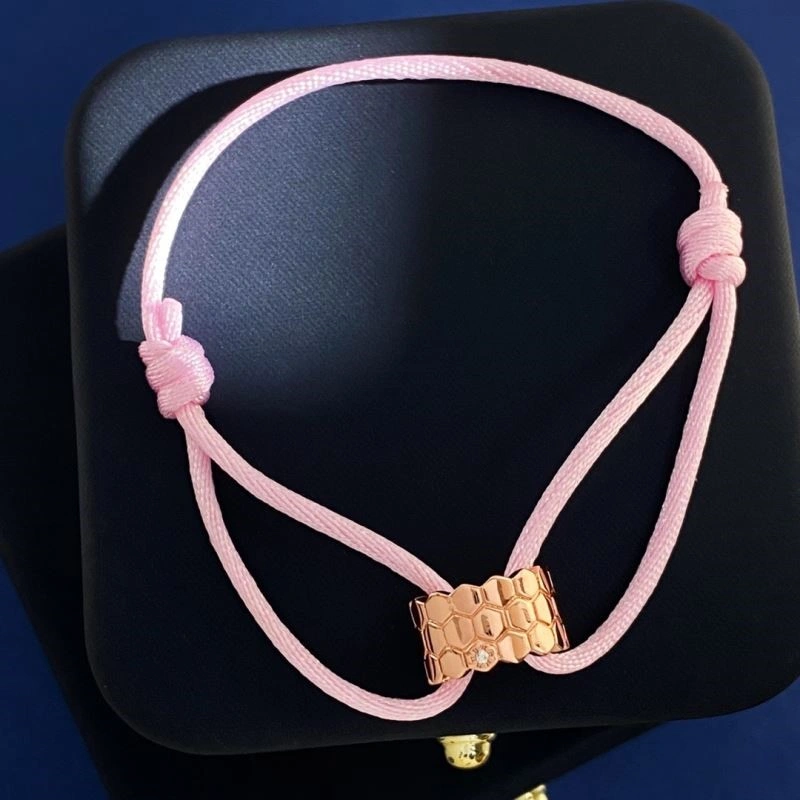 Low-cost Chaumet Bracelets