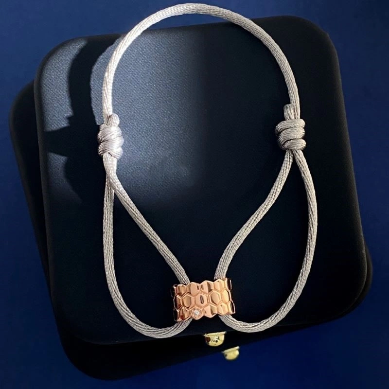 Accurate model Chaumet Bracelets