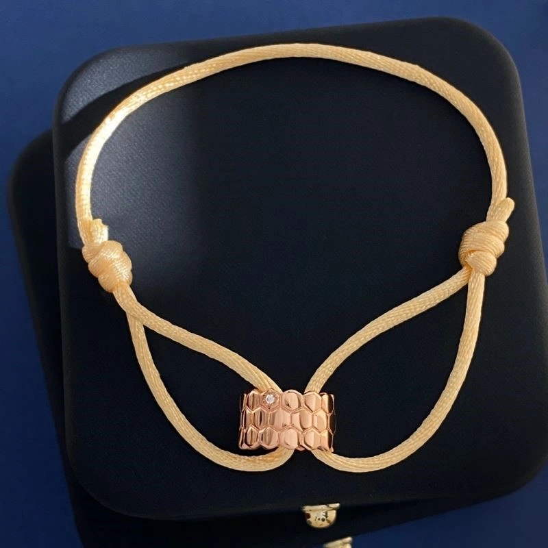 Accurate model Chaumet Bracelets