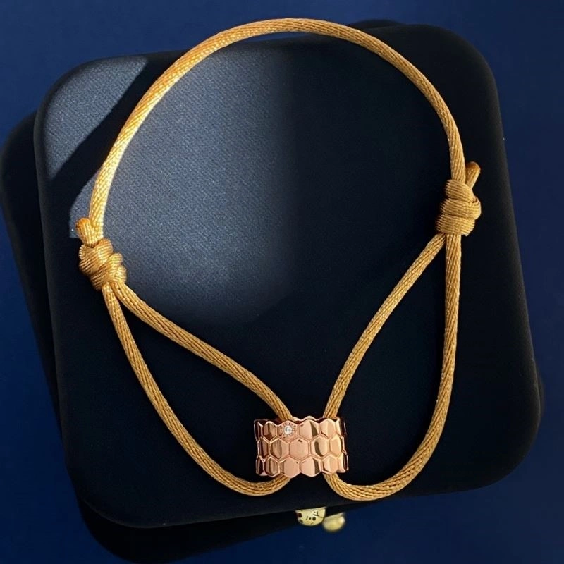 Accurate model Chaumet Bracelets