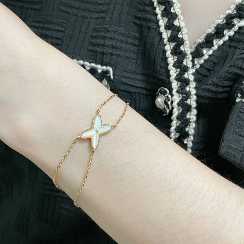 Mirror quality Chaumet Bracelets