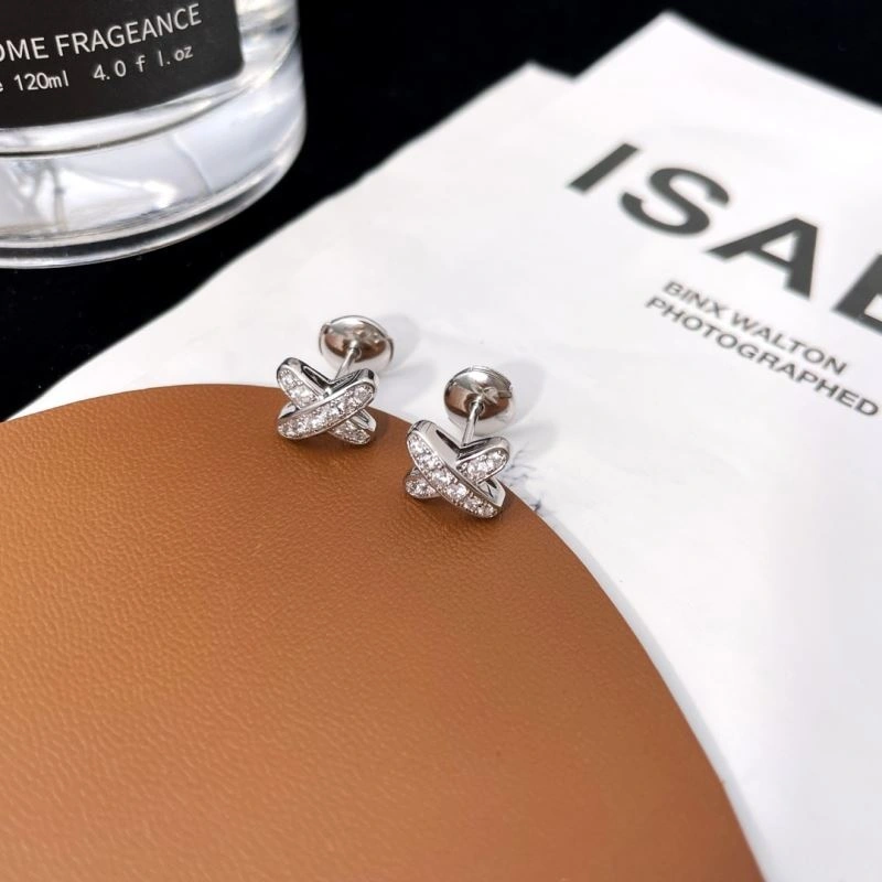 Inexpensive Chaumet Earrings