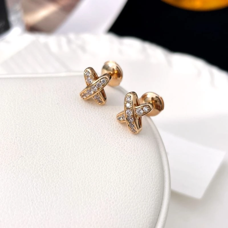 Inexpensive Chaumet Earrings