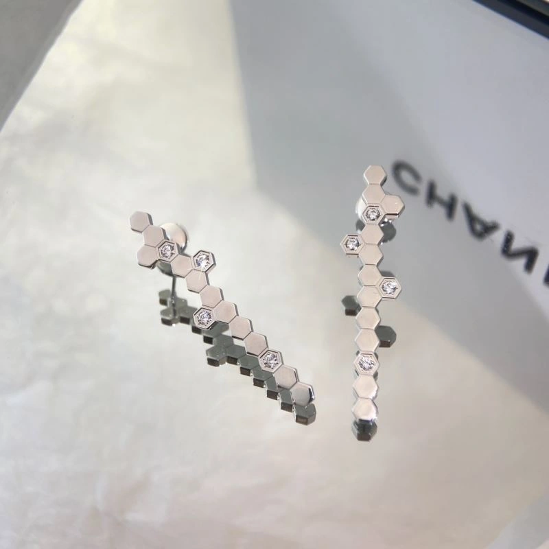 Brand-authenticated Chaumet Earrings