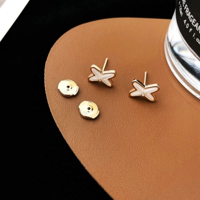 Official Chaumet Earrings