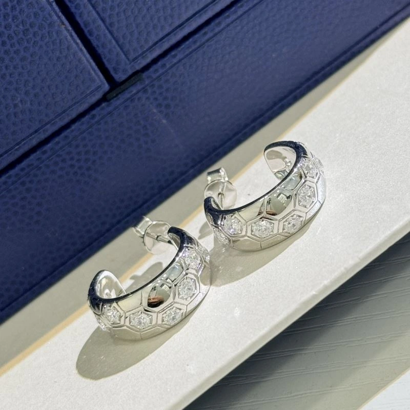 Inexpensive Chaumet Earrings