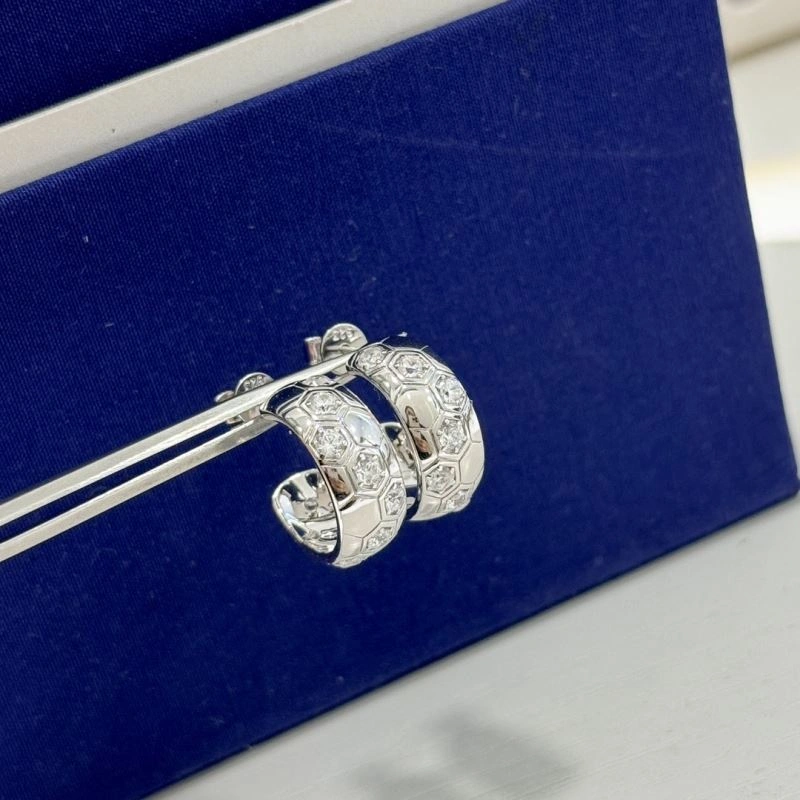 Inexpensive Chaumet Earrings