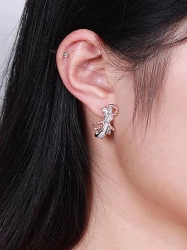 Low-cost Chaumet Earrings