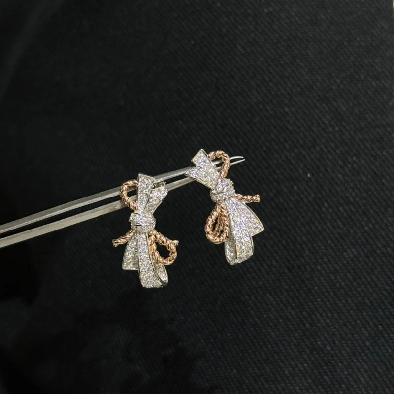 Low-cost Chaumet Earrings
