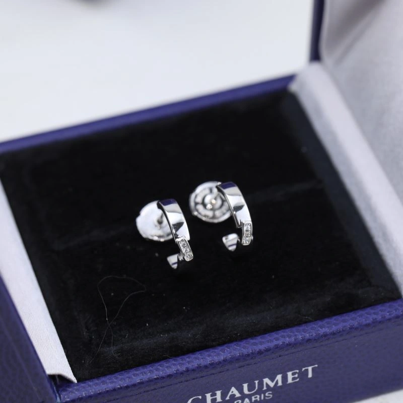 Reasonably priced Chaumet Earrings