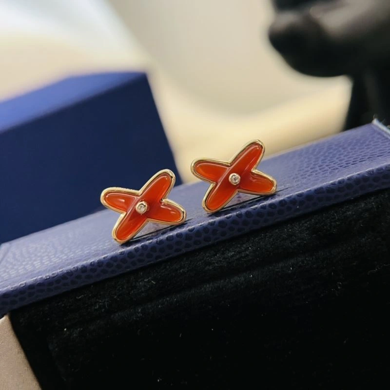 High accuracy Chaumet Earrings