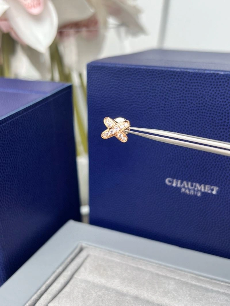 Top match Chaumet Earrings