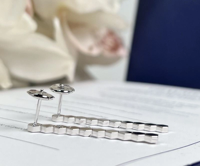 Discounted Chaumet Earrings